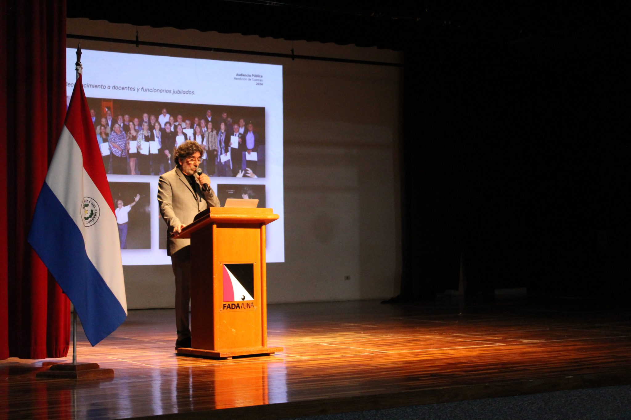 FADA\UNA – Tod♥s Somos FADA